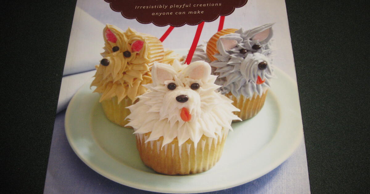 HELLO CUPCAKE BOOK for $5 in Tonawanda, NY | For Sale & Free — Nextdoor