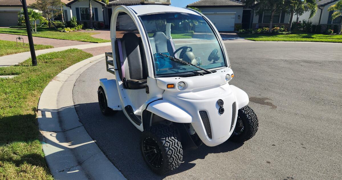 Gem E2 Car. Seats Are Little Worn No Holes Comes With New Tires All The