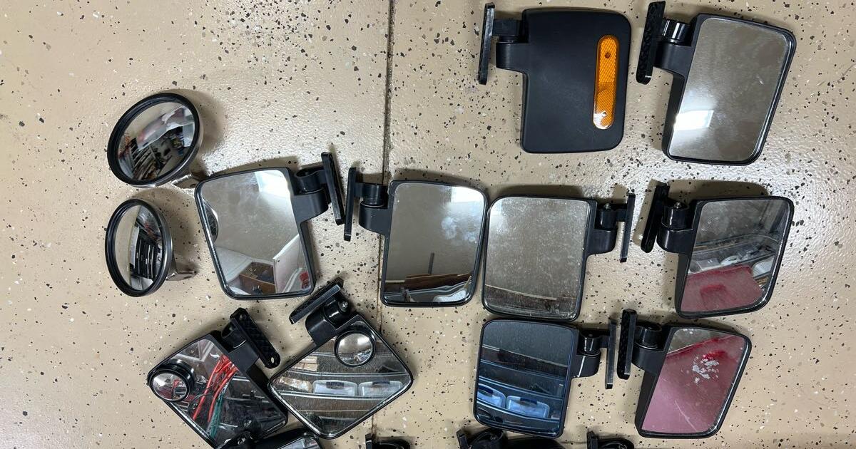 Used Mirrors starting at $5. for $5 in The Villages, FL | For Sale ...