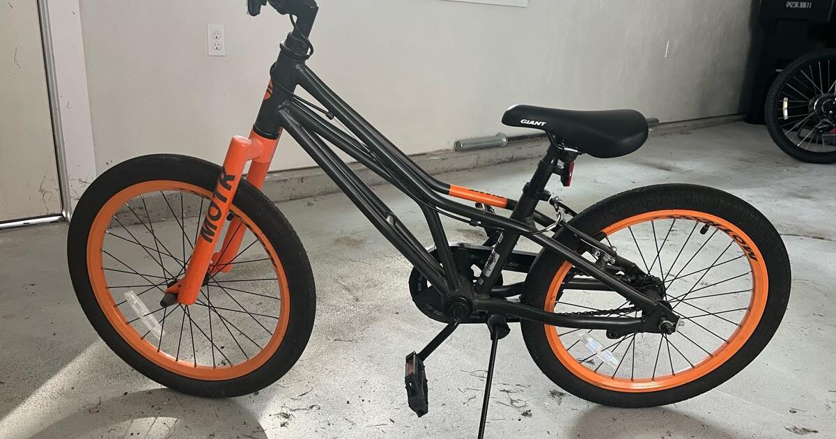 Giant MOTR bicycle for $50 in Wayland, MA | For Sale & Free — Nextdoor