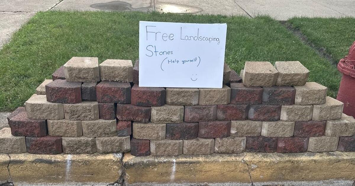 Free Landscaping Blocks for Free in Chicago, IL | For Sale & Free ...