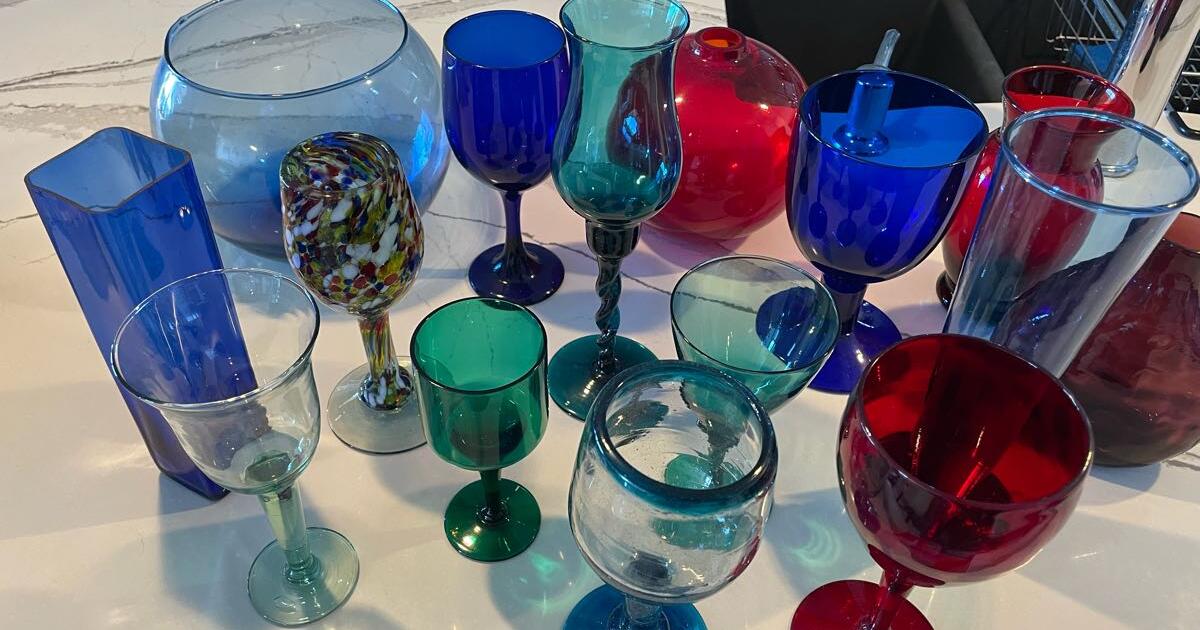 Colored Glass Objects for Free in St. Petersburg, FL | For Sale & Free ...