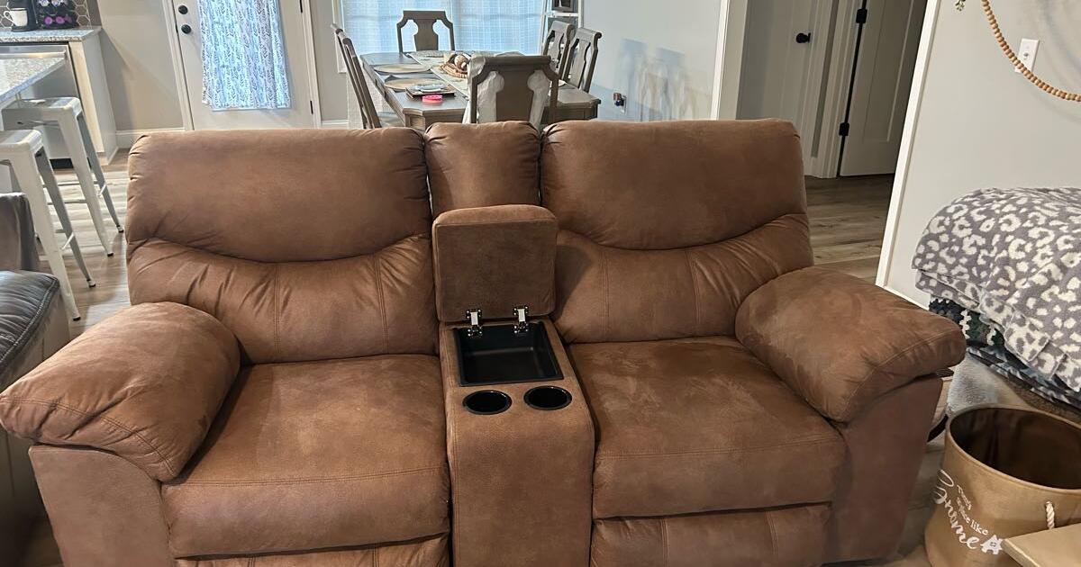 Ashley loveseat and Home Stretch recliner for $1000 in Maryville, TN ...