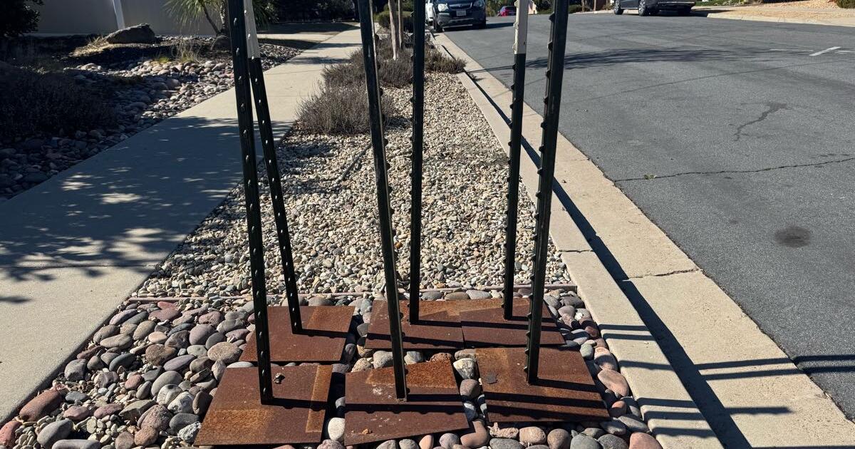 Metal garden stakes with bases for Free in La Mesa, CA | For Sale ...