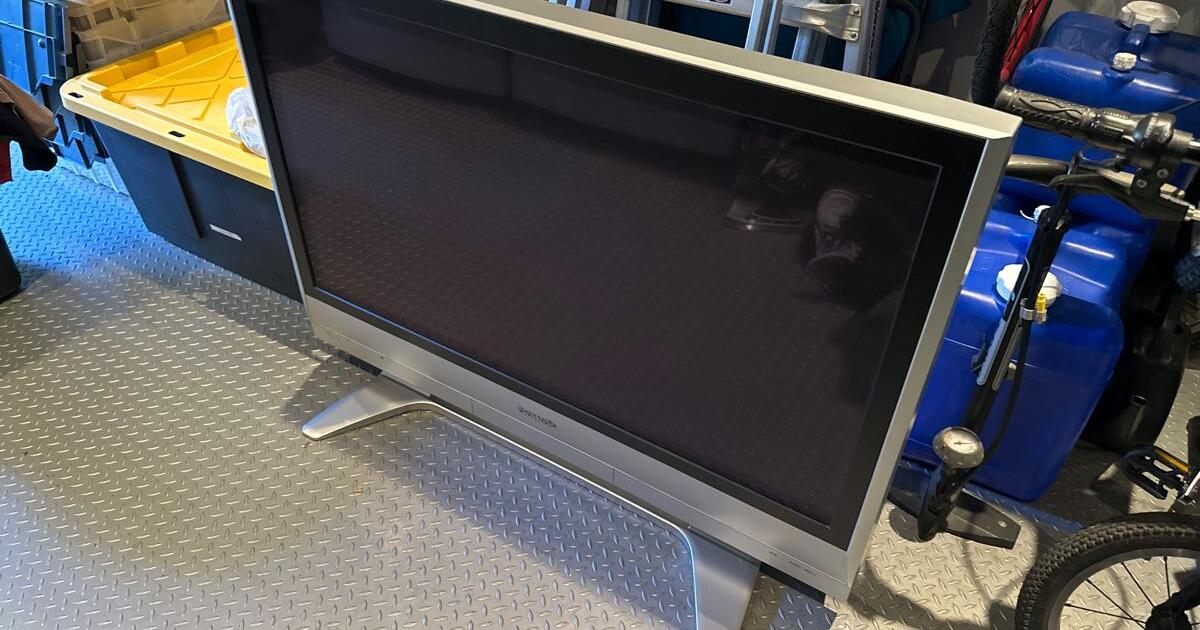 Panasonic 42” plasma tv for $50 in Los Angeles, CA | For Sale & Free ...