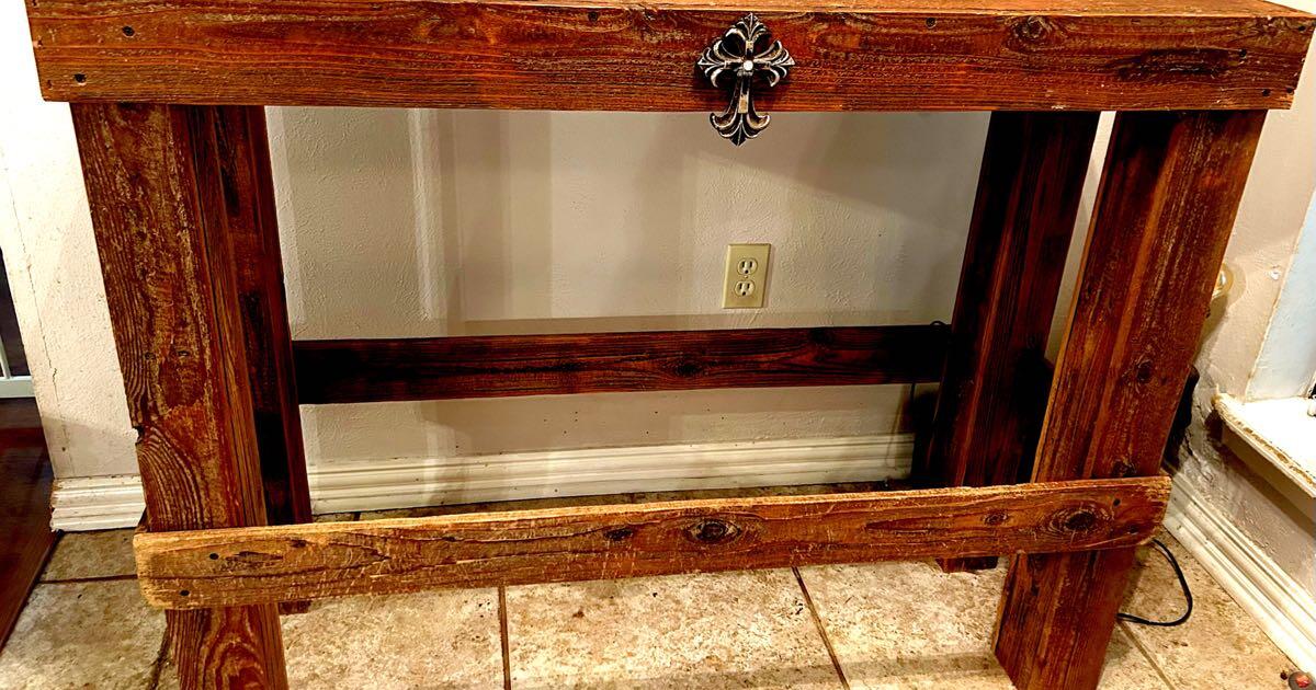 Cedar Entryway/Console table for $100 in Montgomery, TX | For Sale ...