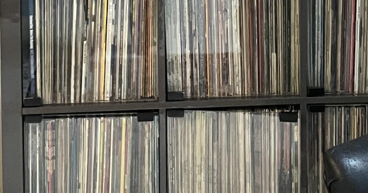 I BUY RECORDS! for $123456 in St. Paul, MN | For Sale & Free — Nextdoor