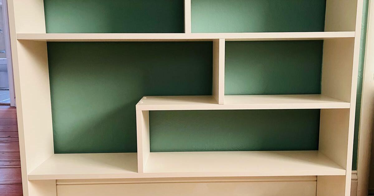 White Modern Wall Display Cubby Shelf for Free in Sacramento, CA | For ...