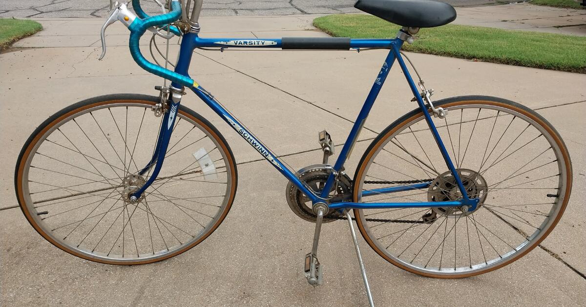 1980 Schwinn 10 speed Varsity Bicycle for $25 in Wichita, KS | For Sale ...