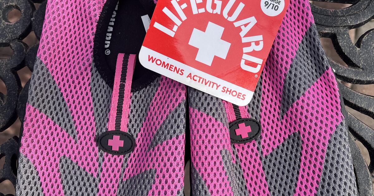 NWT Womens Lifeguard Activity/Water Shoes Grey & Pink Sz Large 9/10 for ...