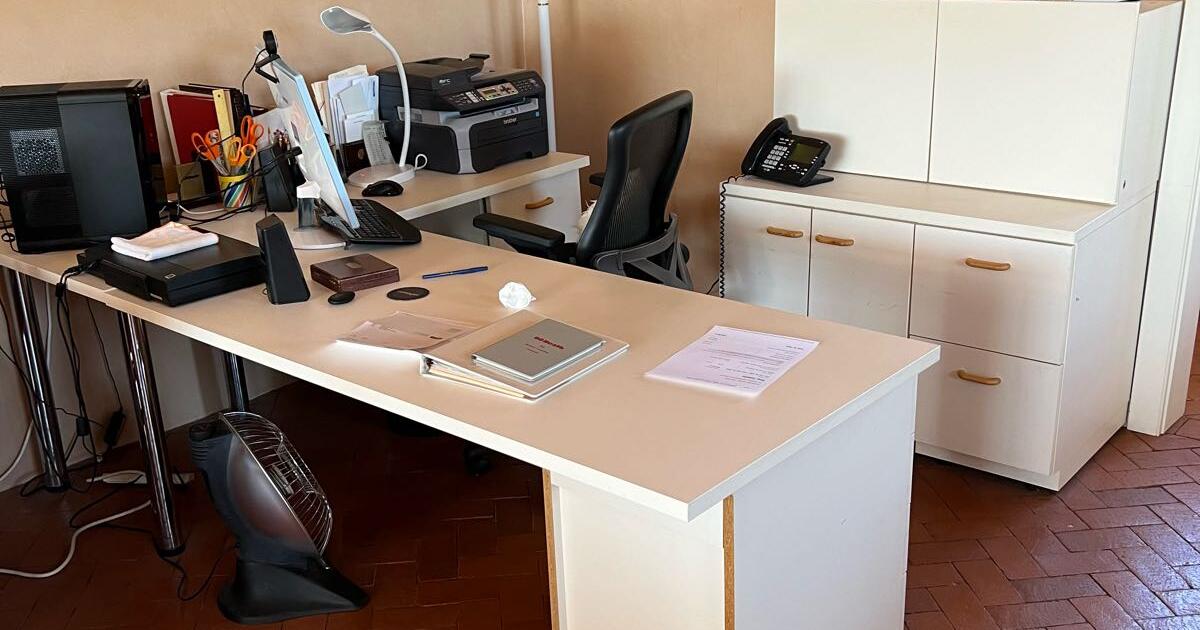 Techline L-Shaped Desk + Credenza for Free in Lamy, NM | For Sale ...