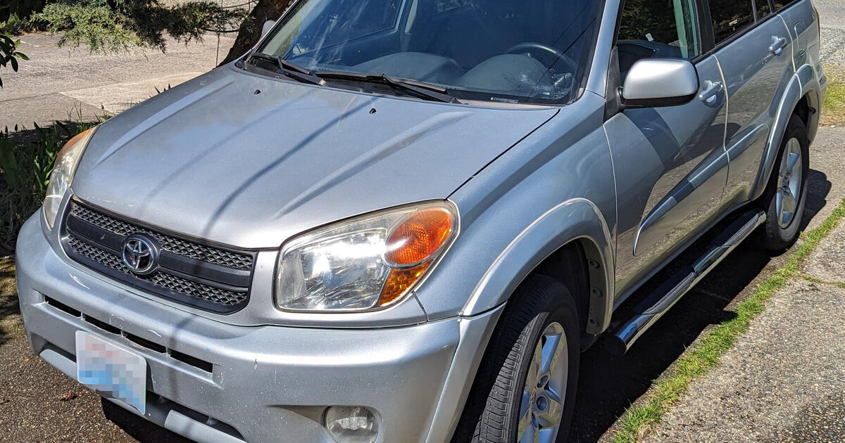 2005 Toyota RAV4 L 4WD for $5800 in Seattle, WA | For Sale & Free ...
