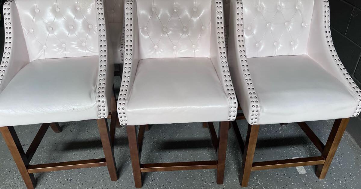 Free White Studded bar stool for Free in Orlando, FL | For Sale & Free ...