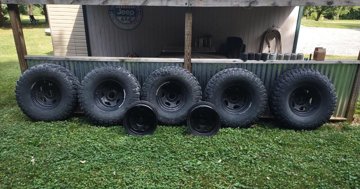 SET OF 5 BFGOODRICH TIRES 33x12.5x15 + 7 RIMS 15X8 LUG PATTERN 5X4.5 ...