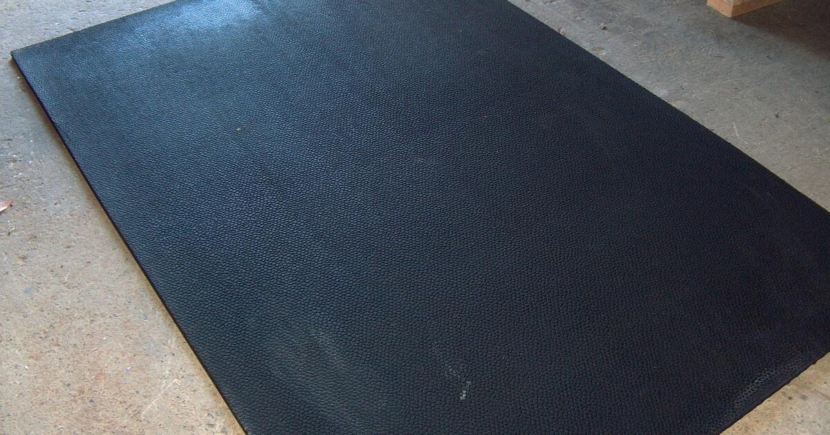 FREE LARGE RUBBER MAT ORIGINALLY USED FOR EXERCISE AREA for Free in ...