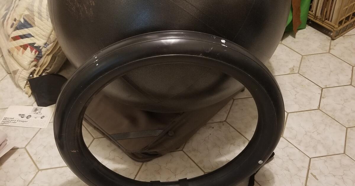 Exercise Ball & Ring for $20 in Fort Lauderdale, FL | Finds — Nextdoor