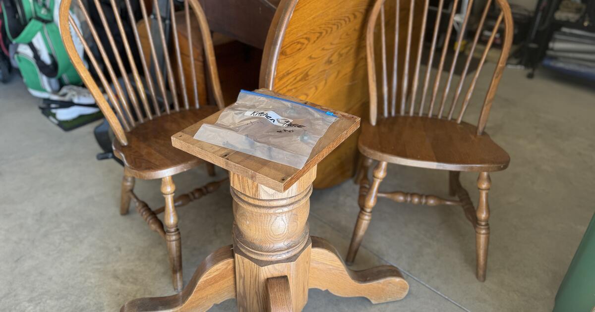 Wooden Solid Oak Dining Set for $100 in Delaware, OH | For Sale & Free ...