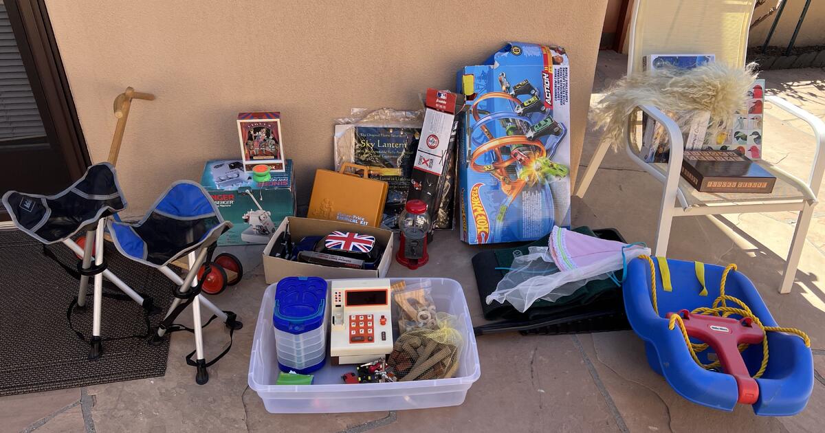 More KIDS Stuff... new kite, string, Toys, remote control car, kids ...