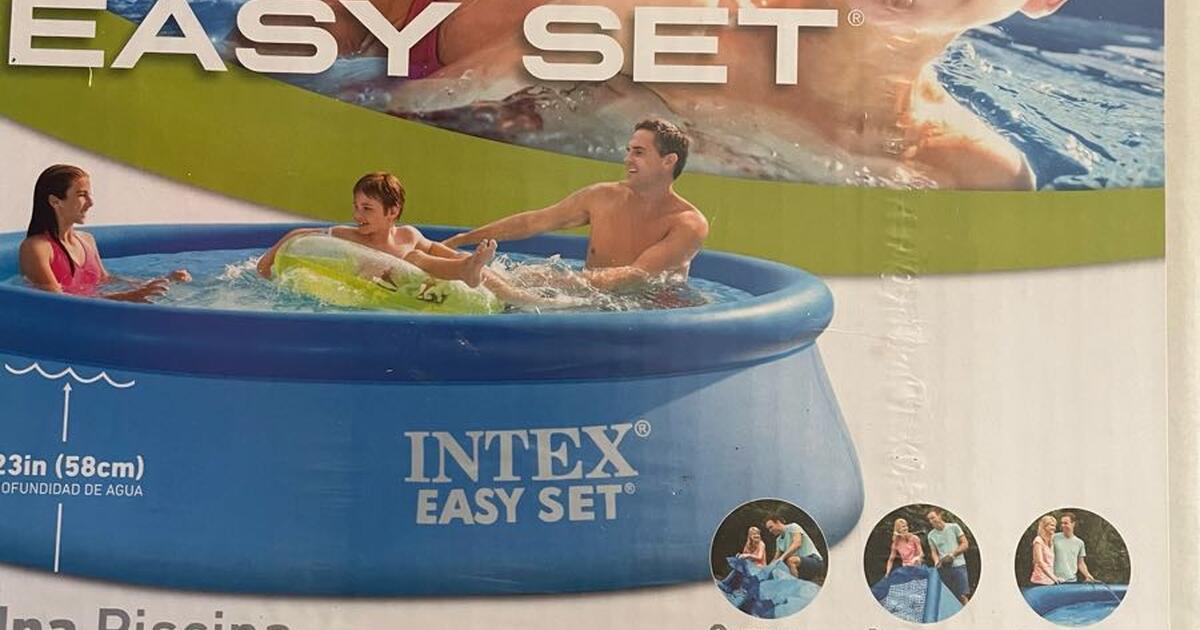 Intex 10 foot x 30 inches pool for $50 in New Rochelle, NY | For Sale ...