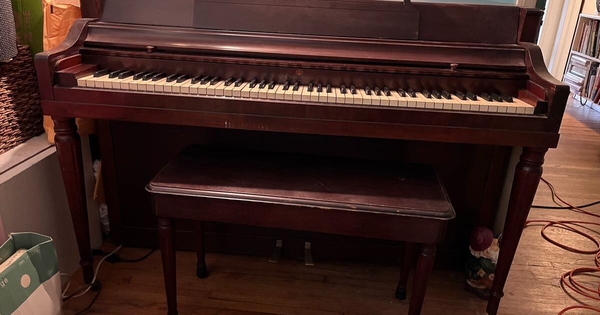Free Spinet Piano & Bench for Free in Raleigh, NC | For Sale & Free ...