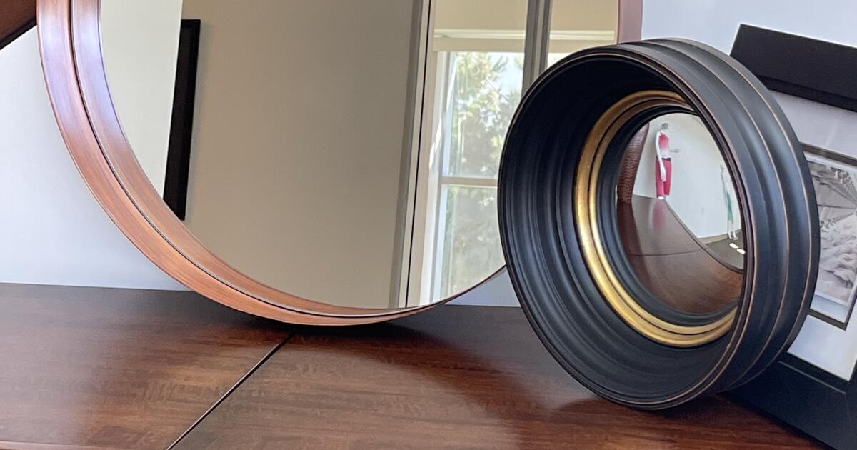 22 inch round metal mirror and small mirror for $10 in Long Beach, CA ...