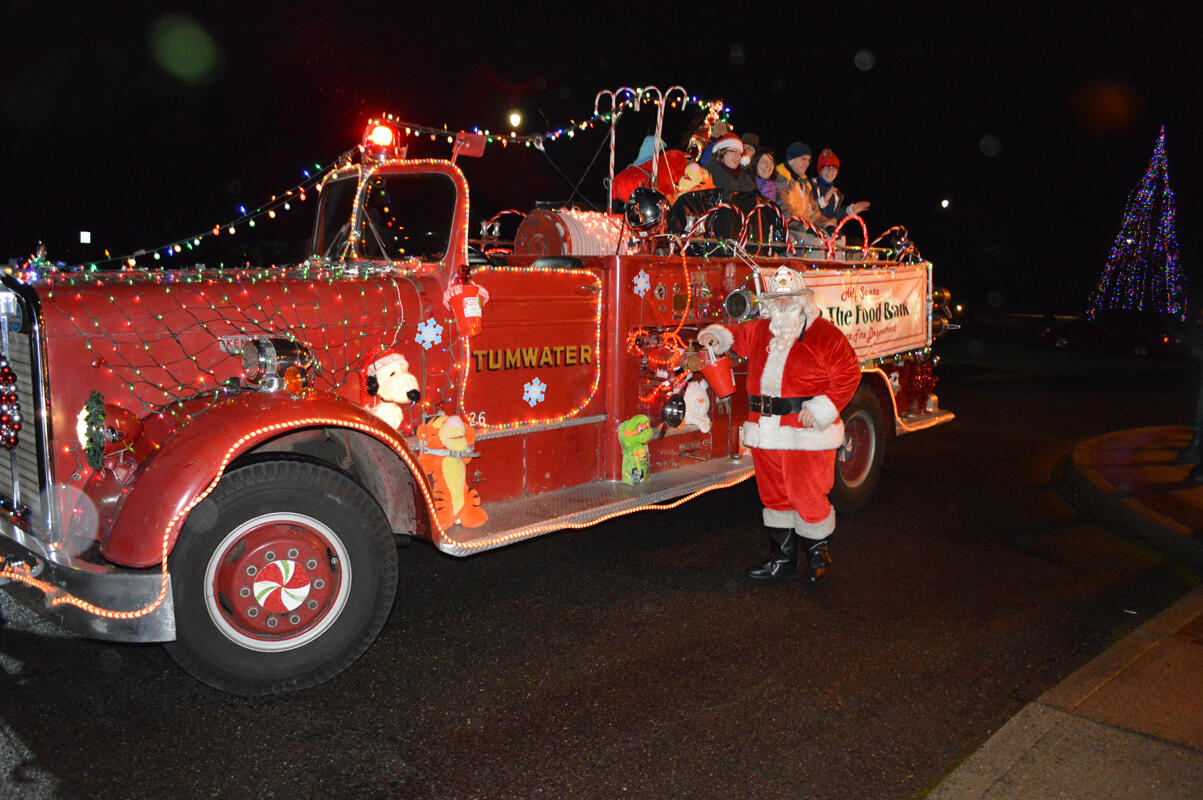 The Santa Mobile journeys through Tumwater, December 3-20 (City of ...