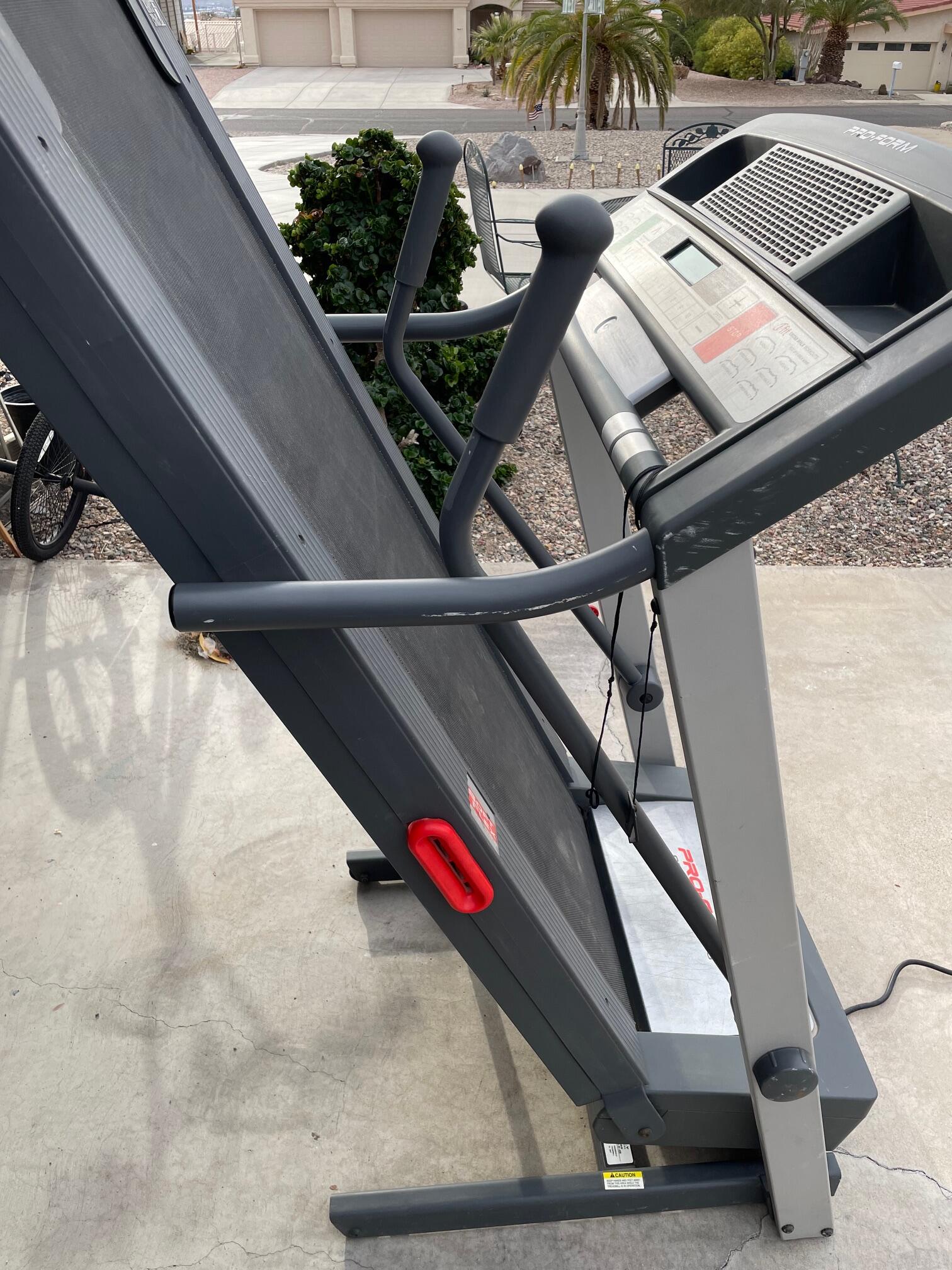 ProForm Crosswalk 480 Treadmill $150 OBO for $125 in Lake Havasu City ...