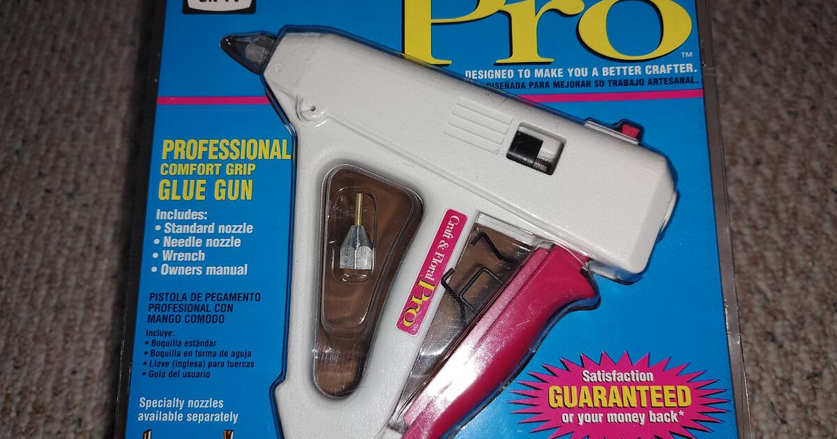 CRAFTY MAGIC MELT CRAFT & FLORAL PRO GLUE TOOL WITH 30 MAGIC MELT GLUE ...