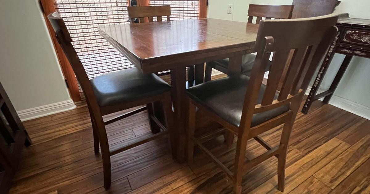 Counter bar dining table for $200 in Bermuda Dunes, CA | For Sale ...