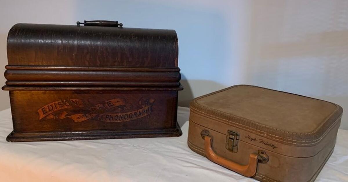 Antique Edison Home Phonograph with 17 tube records for $450 in ...