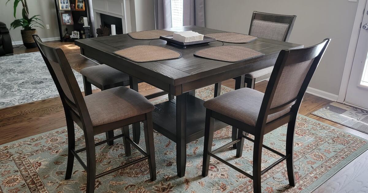 Kitchen table with 3 chair and a bench $730 in Cumming, GA | For Sale ...