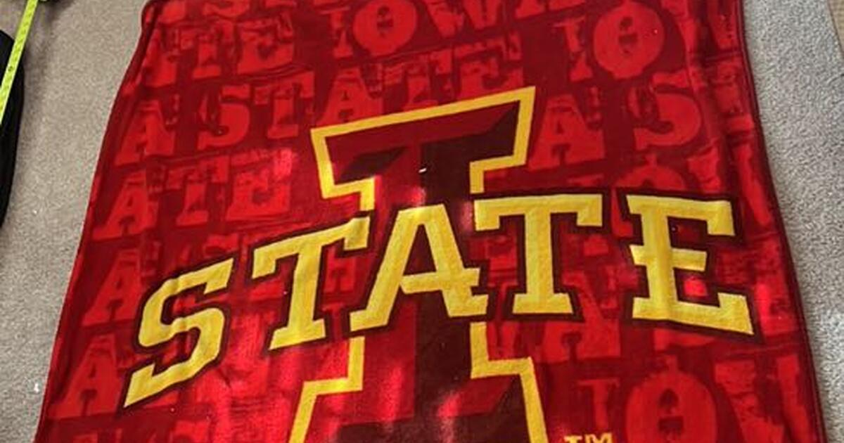 Iowa State Fleece throw for $10 in Ankeny, IA | For Sale & Free — Nextdoor