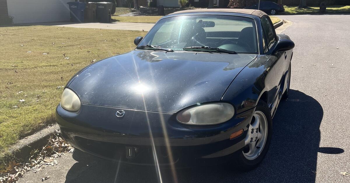 I WANT to BUY a 2001 - 2005 Mazda Miata with BAD a engine. for Free in ...
