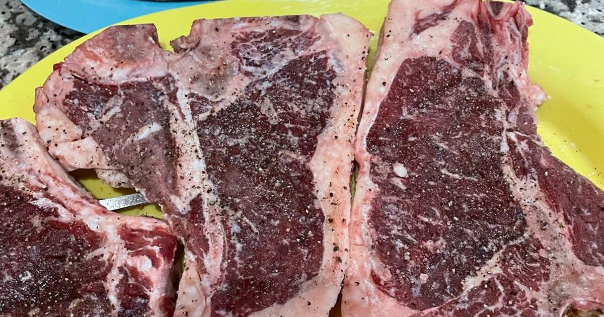 Farm raised beef, we got a quarter which is approximately 200 ibs for ...