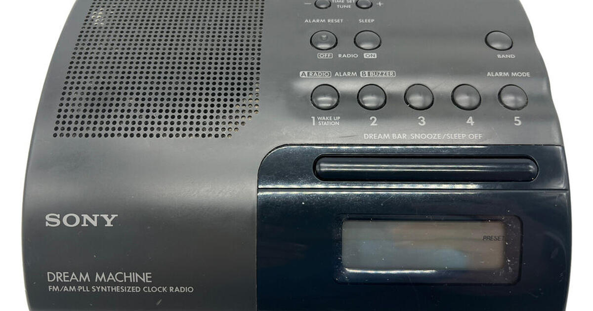 Sony ICF-0203 Dream Machine AM-FM PLL Digitally Syntesized Clock Radio ...