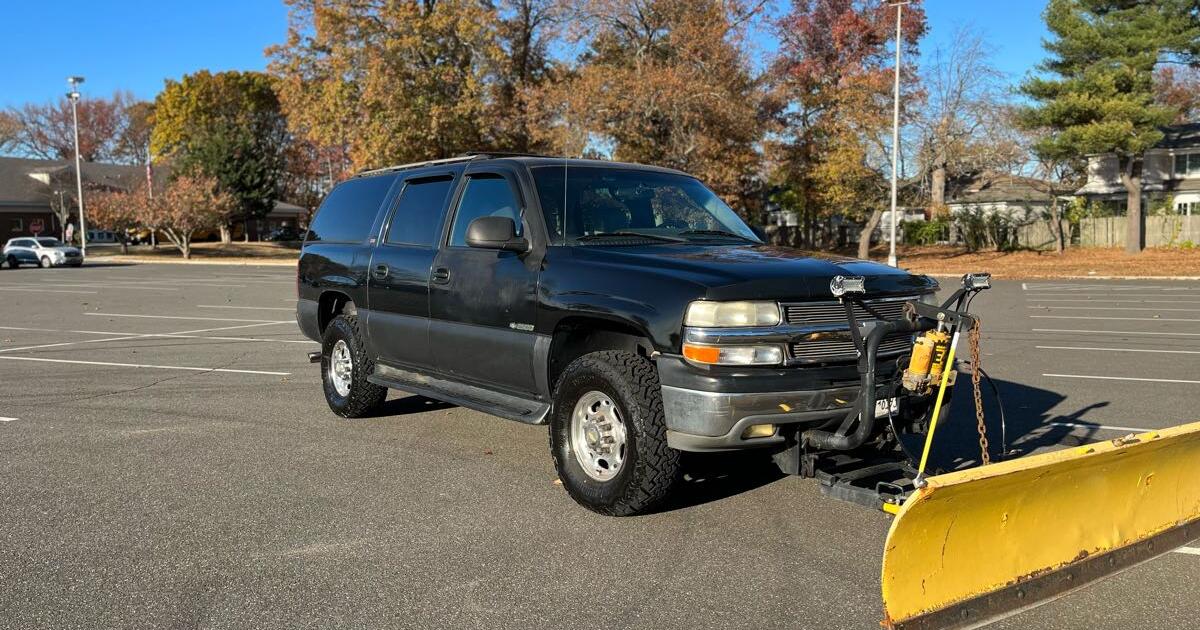 Chevrolet Suburban 2500 with Snow Plow for $6000 in Mineola, NY | For ...