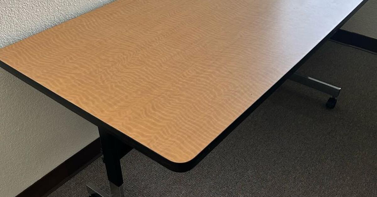 Large Wooden Height Adjustable Office Desk Table 30 x60 For 50 In