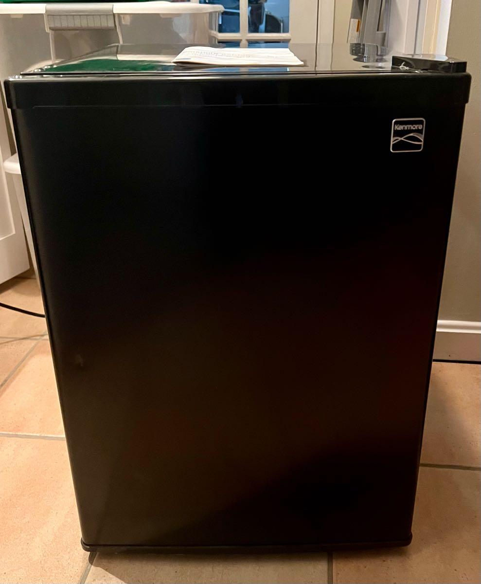 Kenmore Compact Refrigerator 2.4 cu ft. for $25 in Alexandria, VA | For ...
