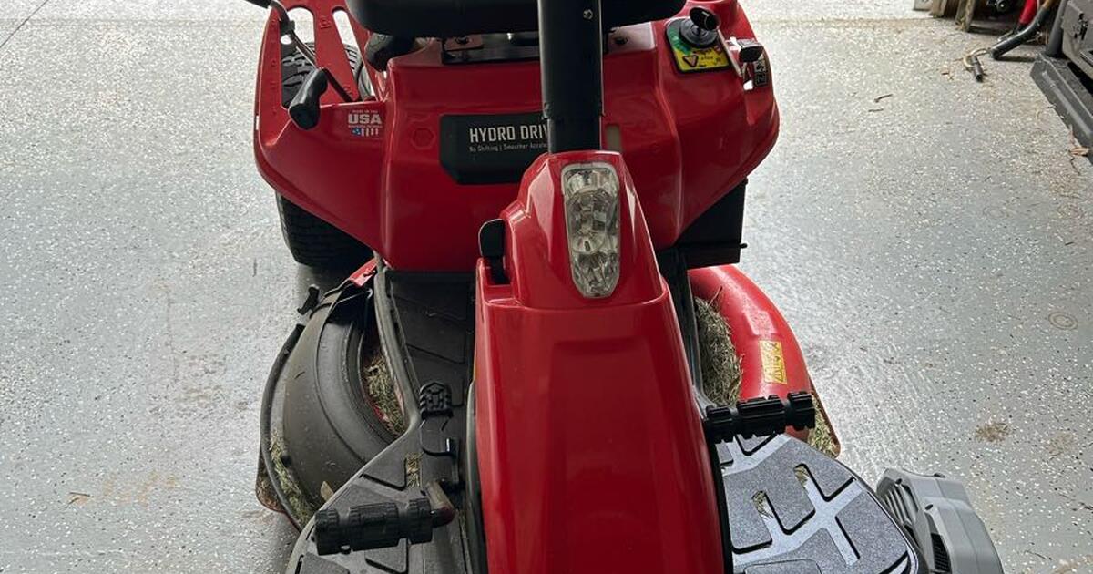 CRAFTSMAN R110 30-in 10.5-HP Gas Riding Lawn Mower for $800 in Ormond ...