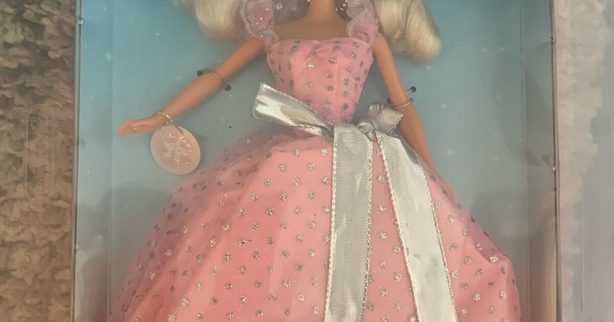 Barbie Collection for $50 in Middletown, KY | Finds — Nextdoor