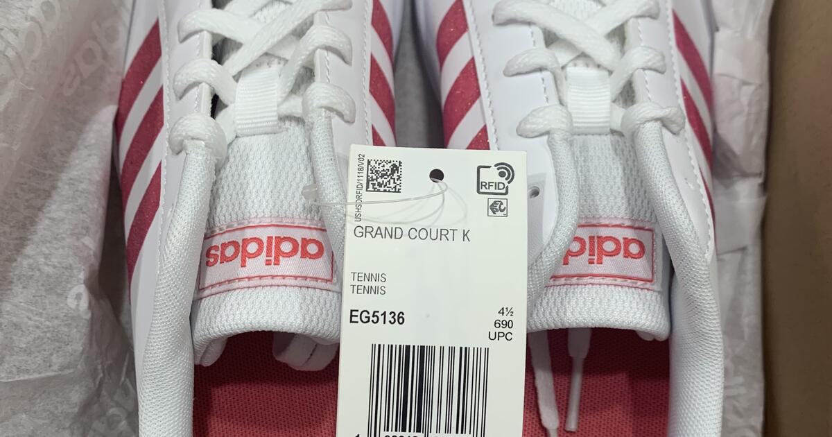 Adidas Shoes with tag for $25 in Alpharetta, GA | For Sale & Free ...