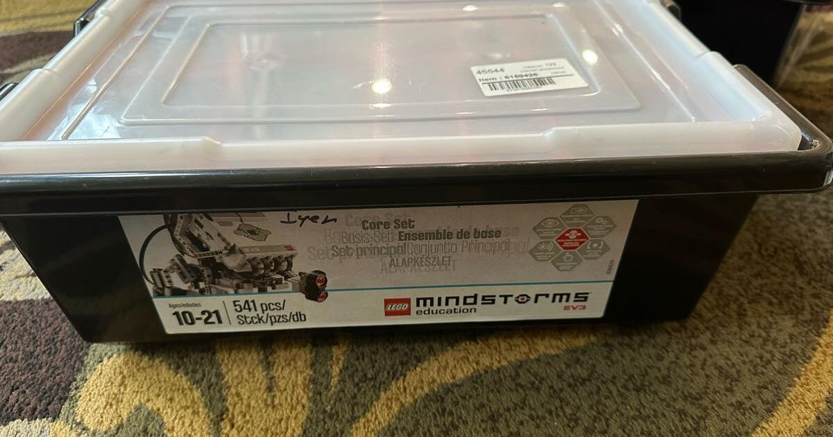 2 EV3 kits for FLL for Free in Herndon, VA | For Sale & Free — Nextdoor