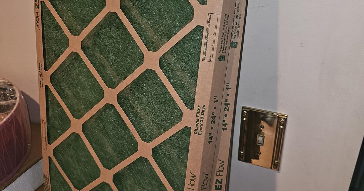 Brand NEW EZ Flow Air Filters 14x24x1 for Free in Virginia Beach, VA ...