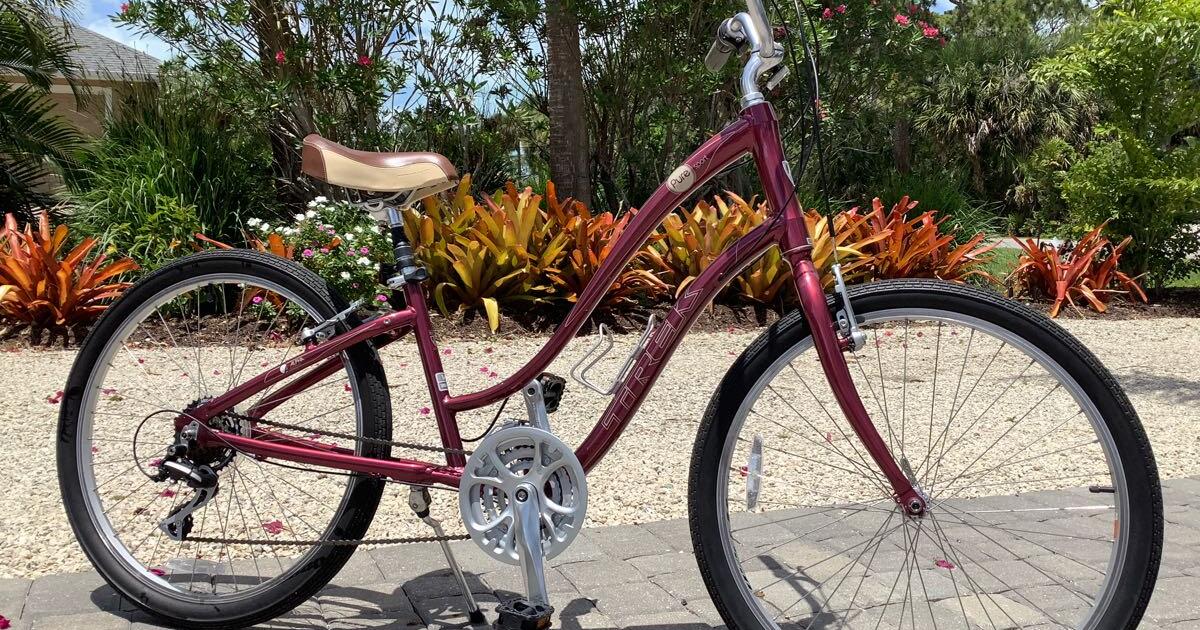 Trek Pure Bicycle for $360 in Englewood, FL | Finds — Nextdoor