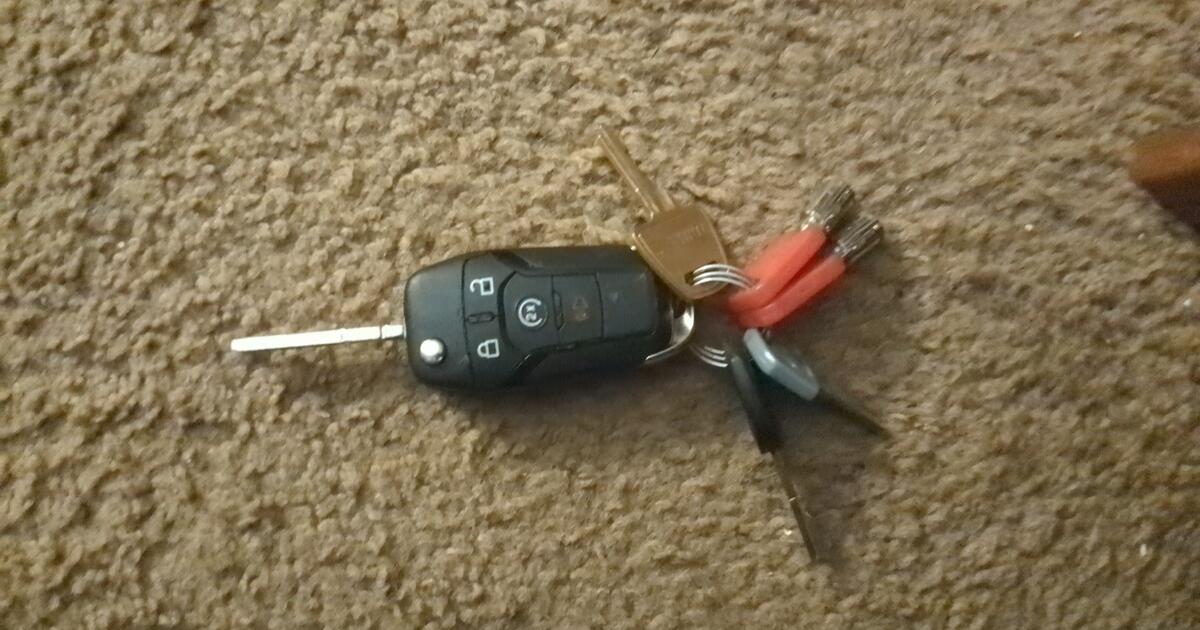 Car Key with Keychain for Free in Olympia, WA | For Sale & Free — Nextdoor
