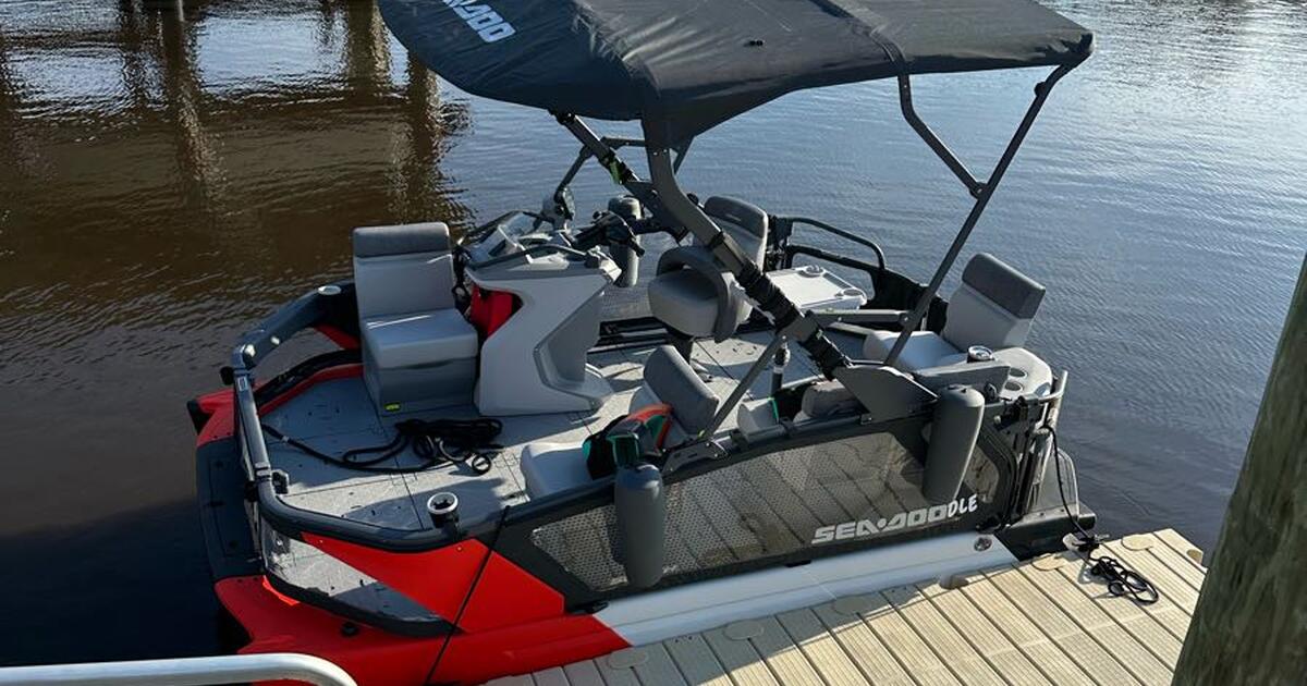 2023 Sea-Doo Switch Sport Compact 13ft Pontoon Boat for $32400 in ...