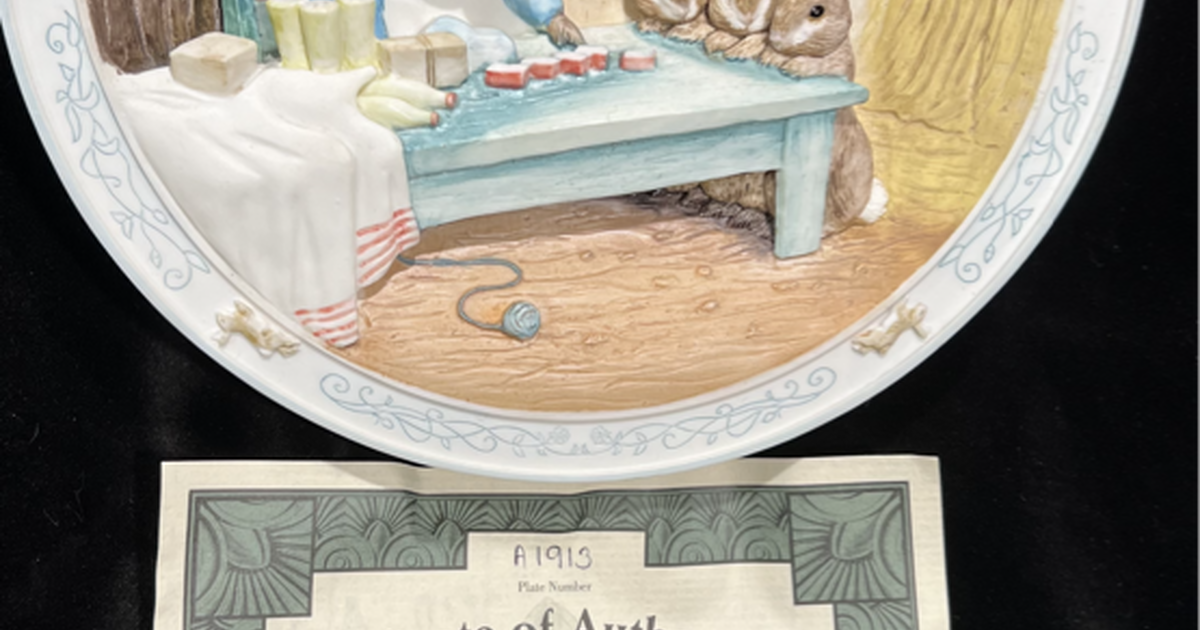 Peter Rabbit “Rosemary & Lavender” Musical Plate w/coa Bradford ...