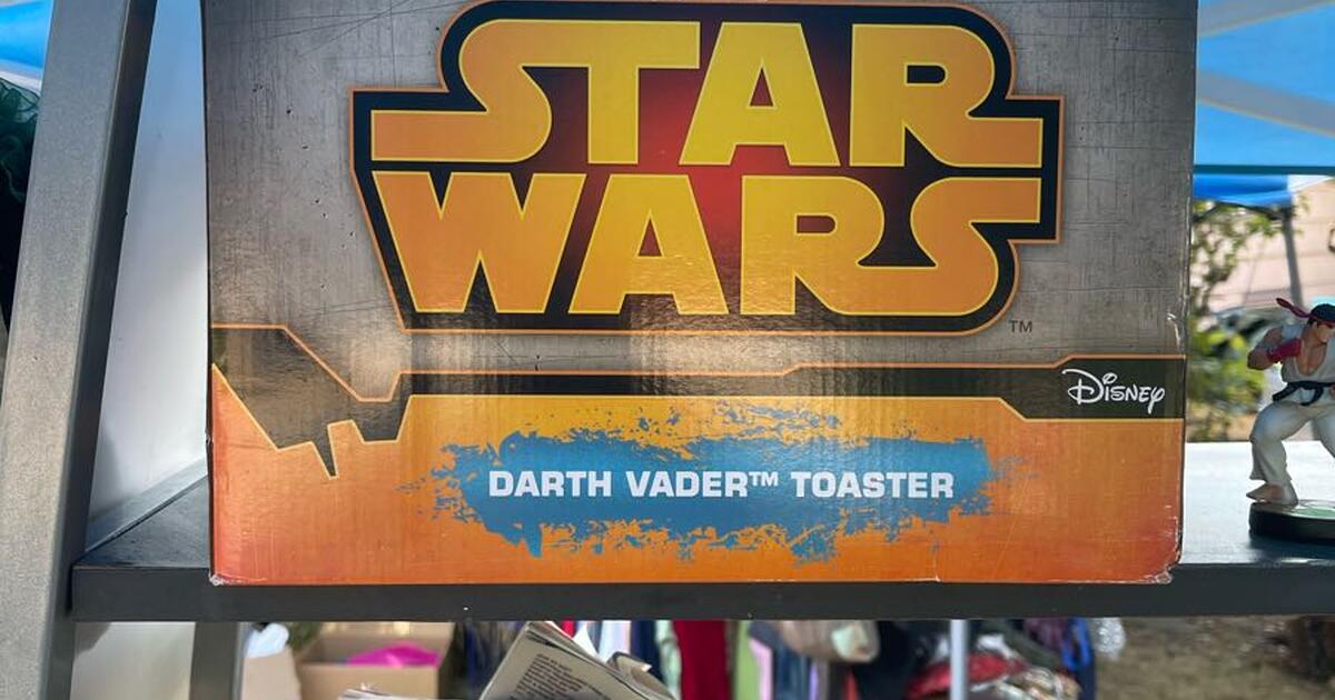 Star Wars Darth Vader Toaster. Funko. Box has some damage never used ...