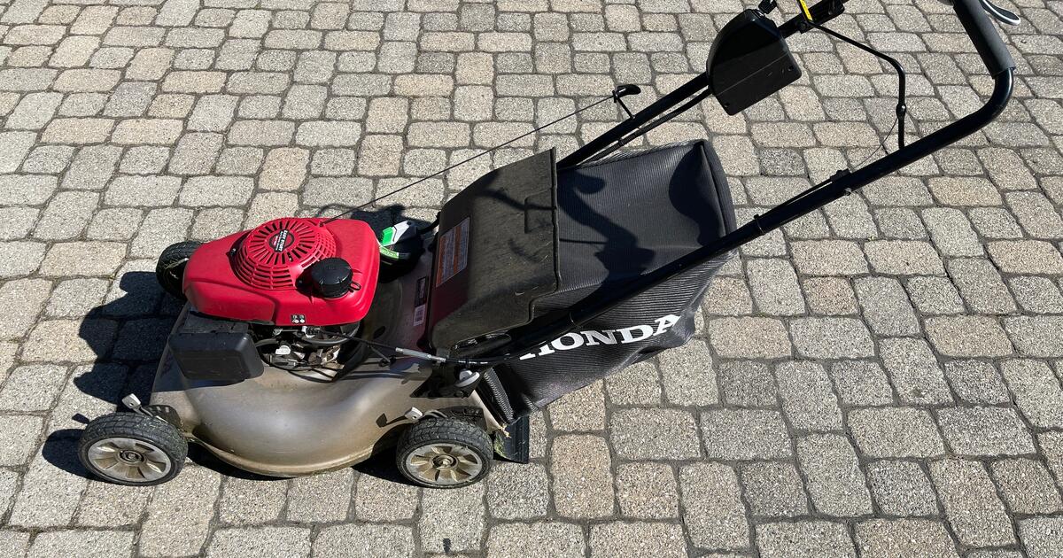 Honda 3-in-1 Variable Speed Gas Walk Behind Self-Propelled Lawn Mower for $300 in Dublin, OH ...