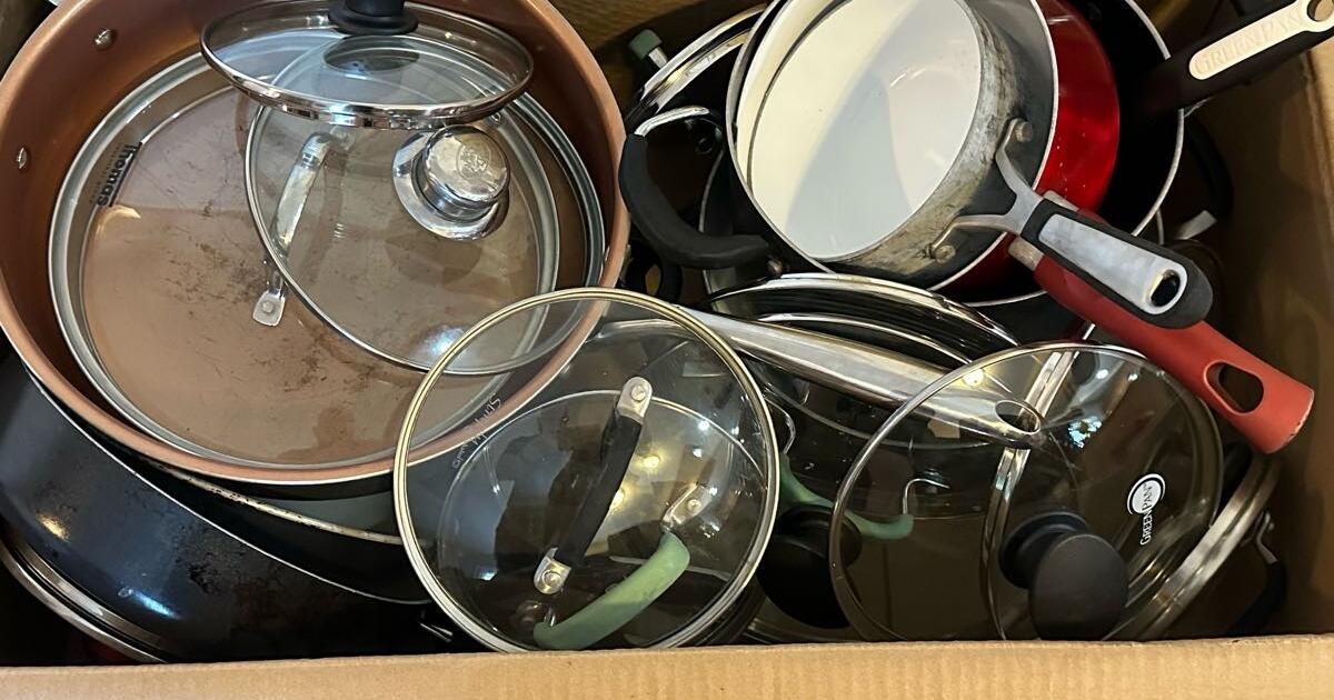 Free pots and pans for Free in Spring, TX | For Sale & Free — Nextdoor